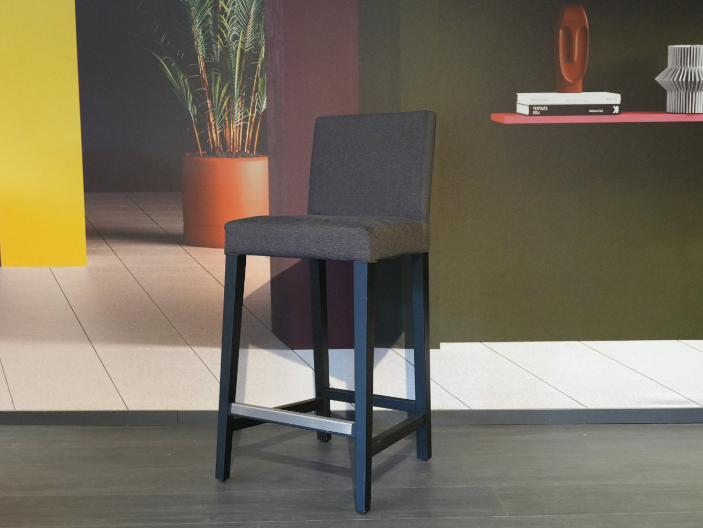 Ex-Display Dreams Bar Stool - Grey | Cadira