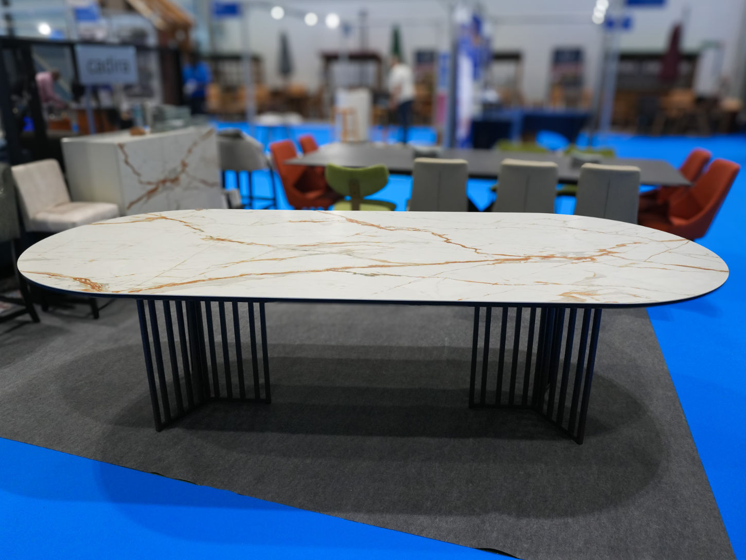 Ex-Display Havana Oval Dining Table | Cadira