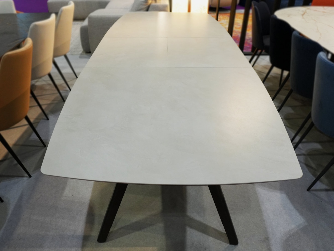 Ex-Display Estella Extendable Dining Table - White | Cadira
