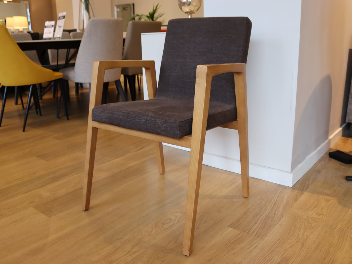 Ex-Display Nilo Dining Chair