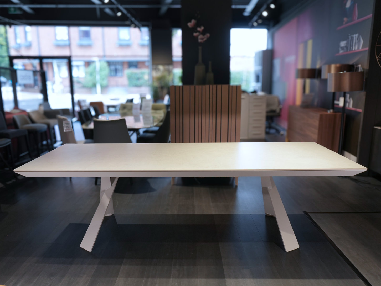 Ex-Display Kreta Dining Table - White | Cadira