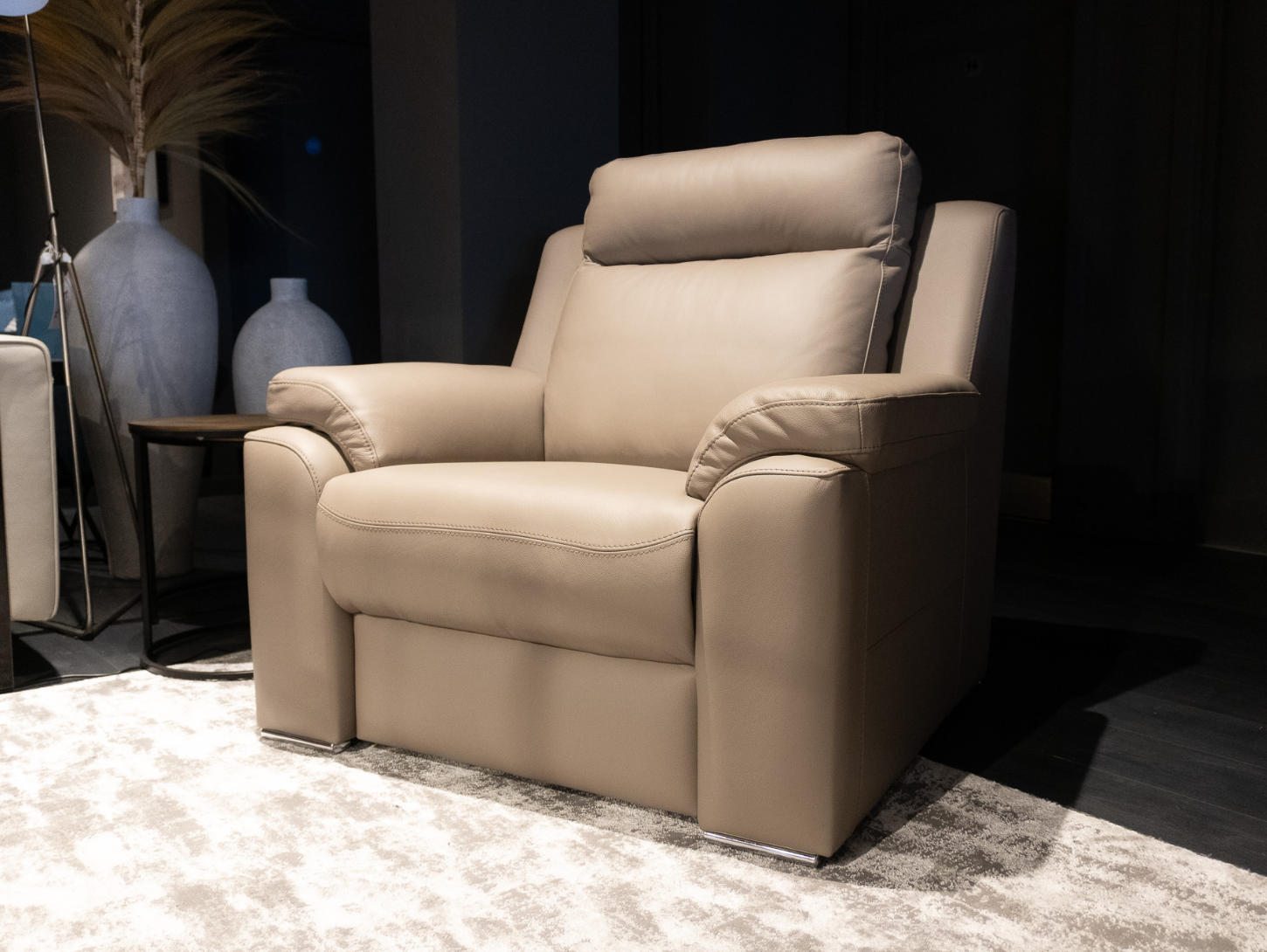 Ex-Display Viana Recliner Armchair - Beige Leather | cadira