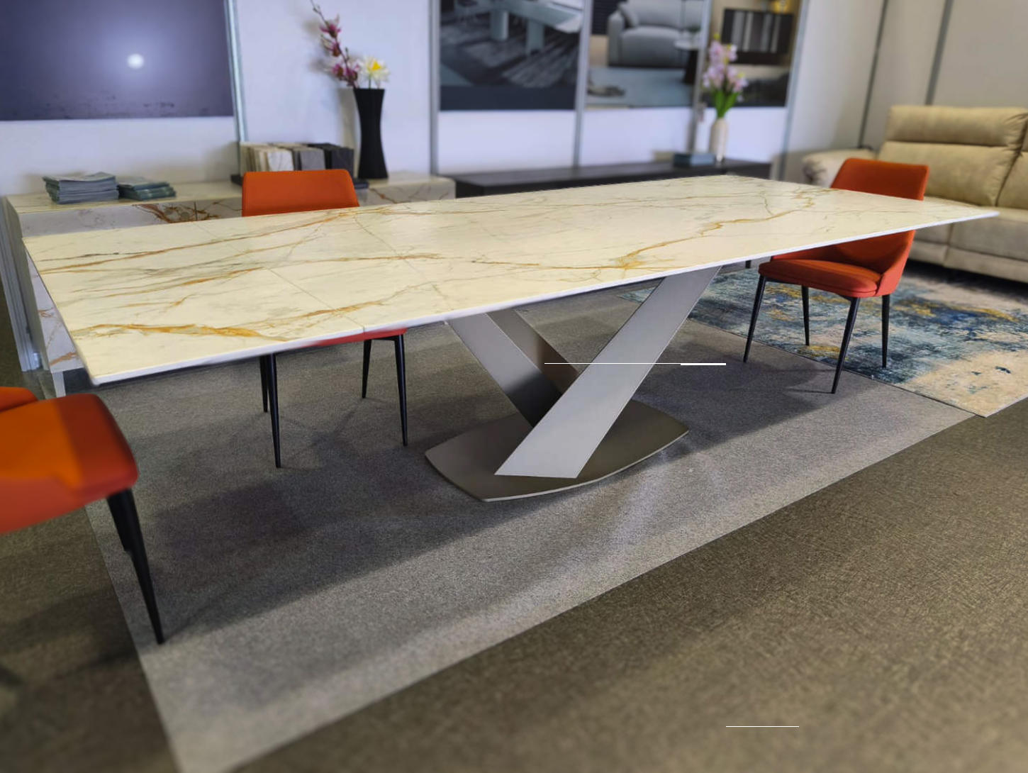 Ex-Display Victoria Extendable Table - Marble | cadira