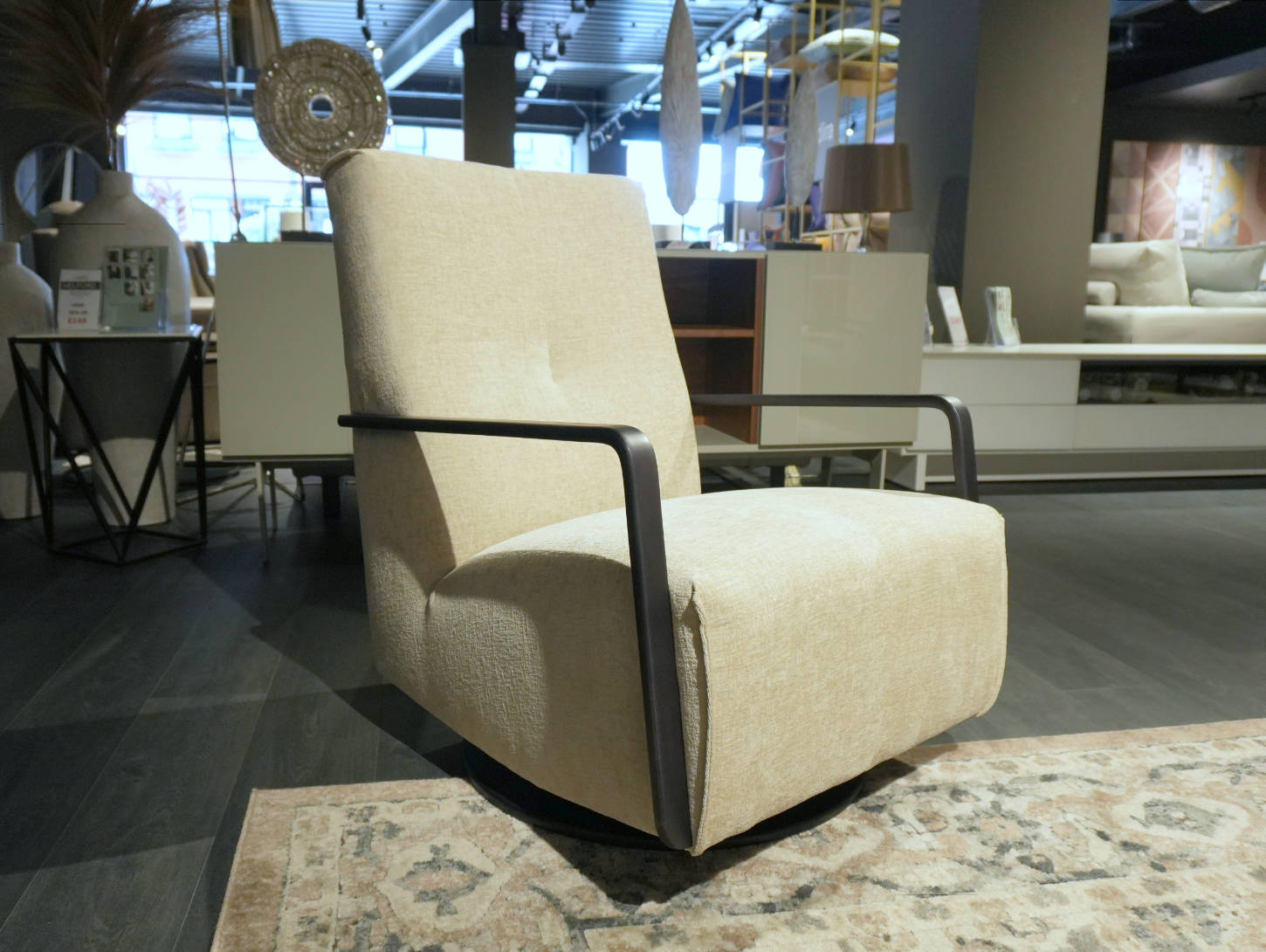 Ex-Dsiplay Yoko Rocking Armchair - Light Beige | Cadira