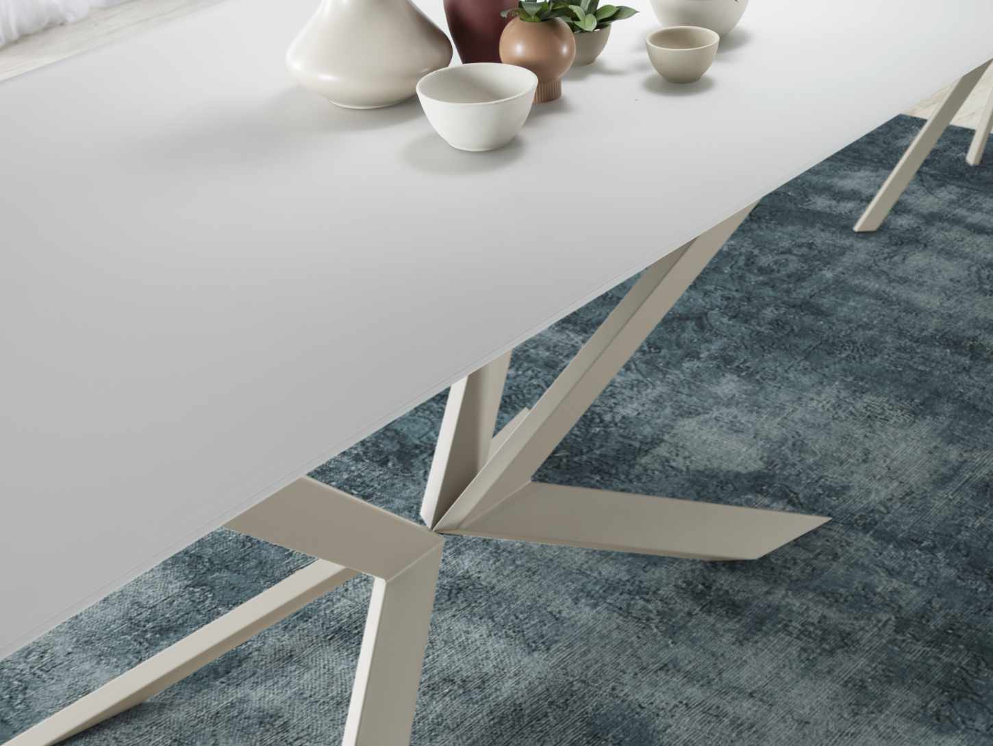 Motion Glass Dining Table | cadira